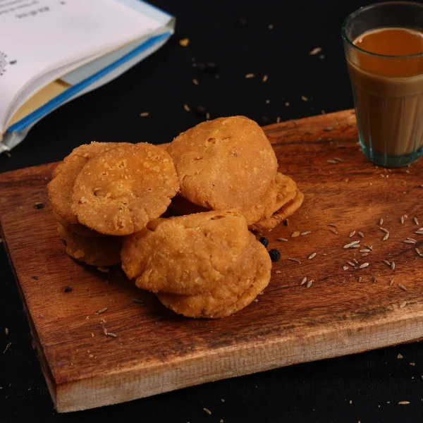 Achari Mathri – Meenu Wafers
